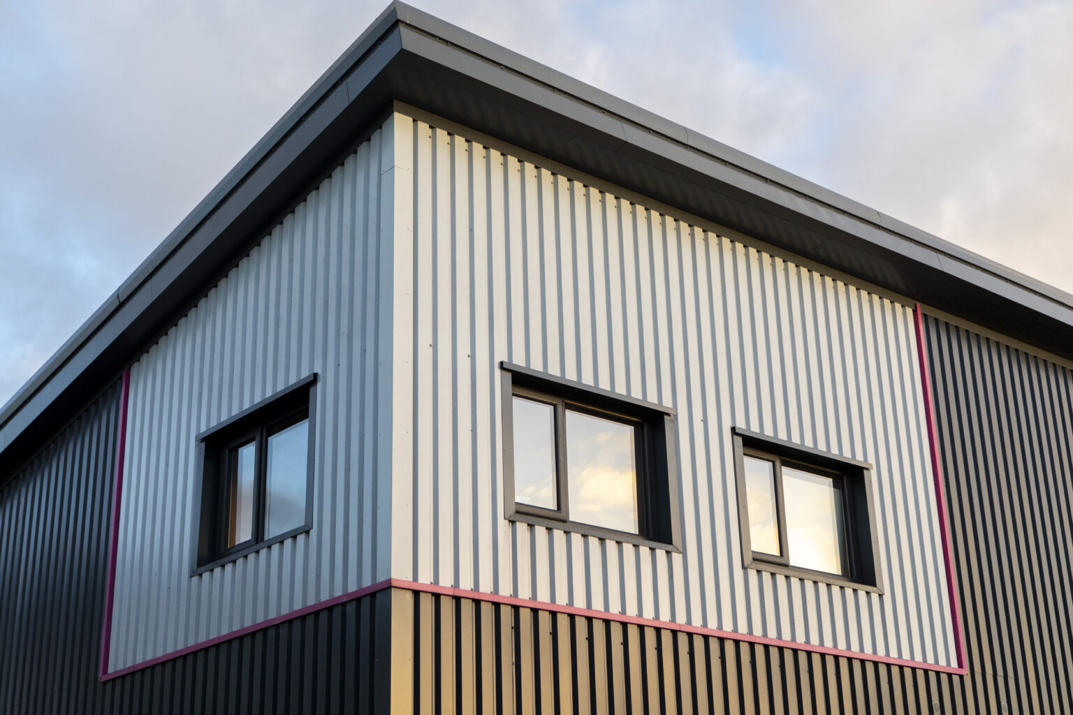 Steel Building Design Codes Explained — BS 5950 vs BS 5502 | ReviveLogix